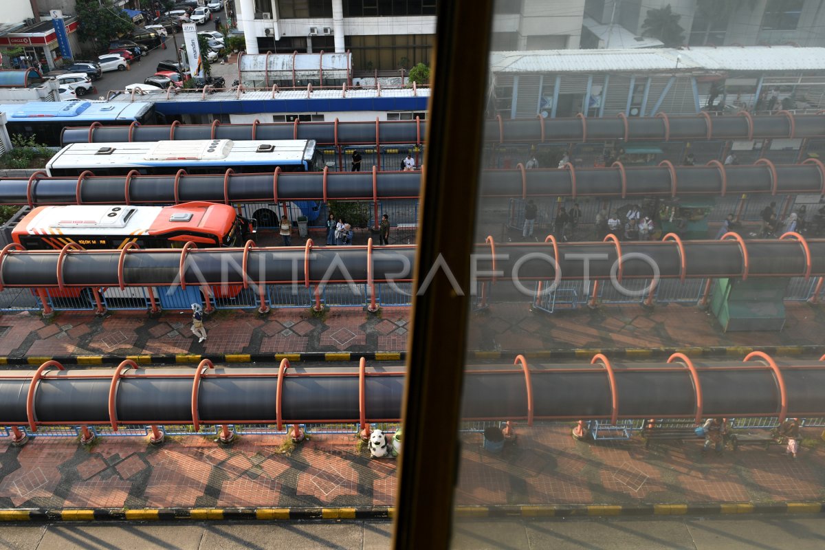 MRT Jakarta berencana revitaliasi Terminal Blok M | ANTARA Foto