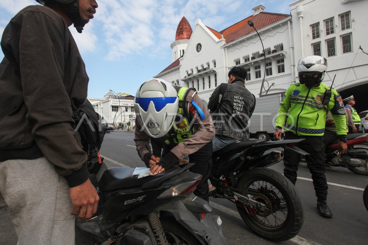Operasi Patuh Semeru di Kota Lama Surabaya | ANTARA Foto