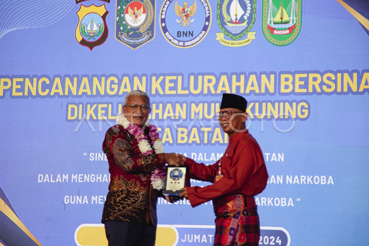 Pencananga kampung bersih narkoba di Batam | ANTARA Foto