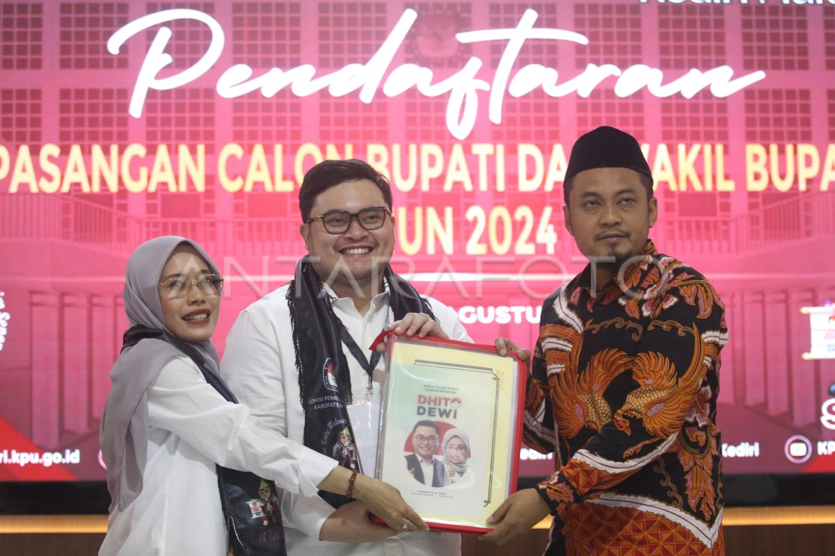 Pendaftaran Bakal Calon Bupati Kediri | ANTARA Foto Pendaftaran Bakal Calon Bupati Kediri | ANTARA Foto