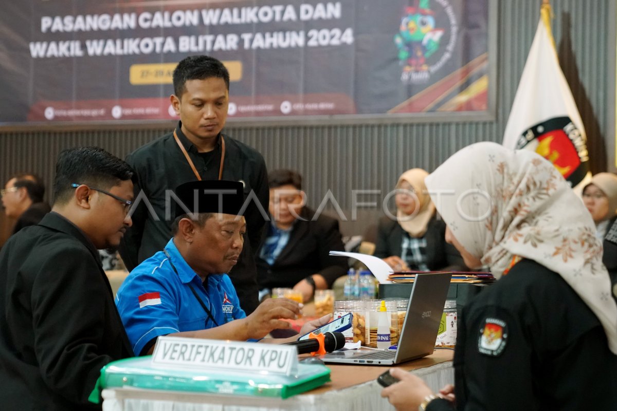 KPU Kota Blitar menerima pendaftaran bakal calon wali kota | ANTARA Foto