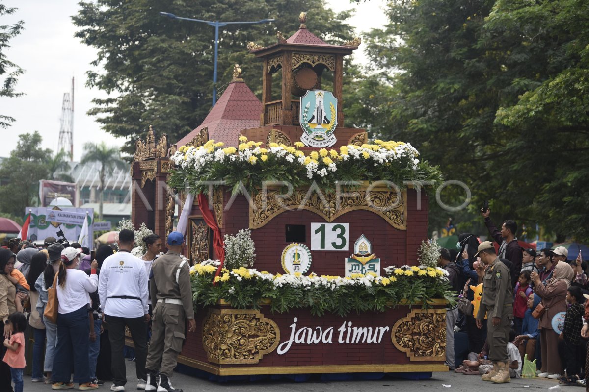 Pawai Ta'aruf MTQ Nasional ke-30 | ANTARA Foto Pawai Ta'aruf MTQ Nasional ke-30 | ANTARA Foto