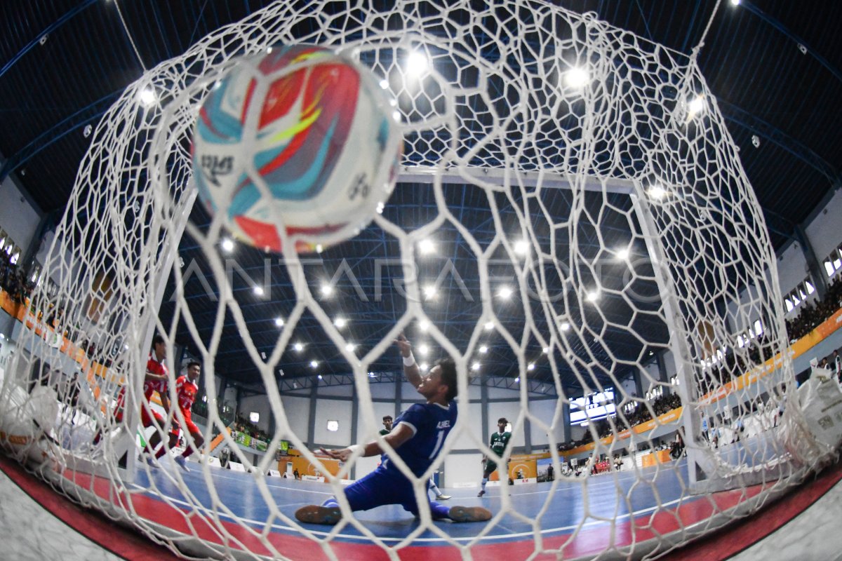 PON XXI Aceh-Sumut: Futsal putra Kaltim raih medali emas | ANTARA Foto