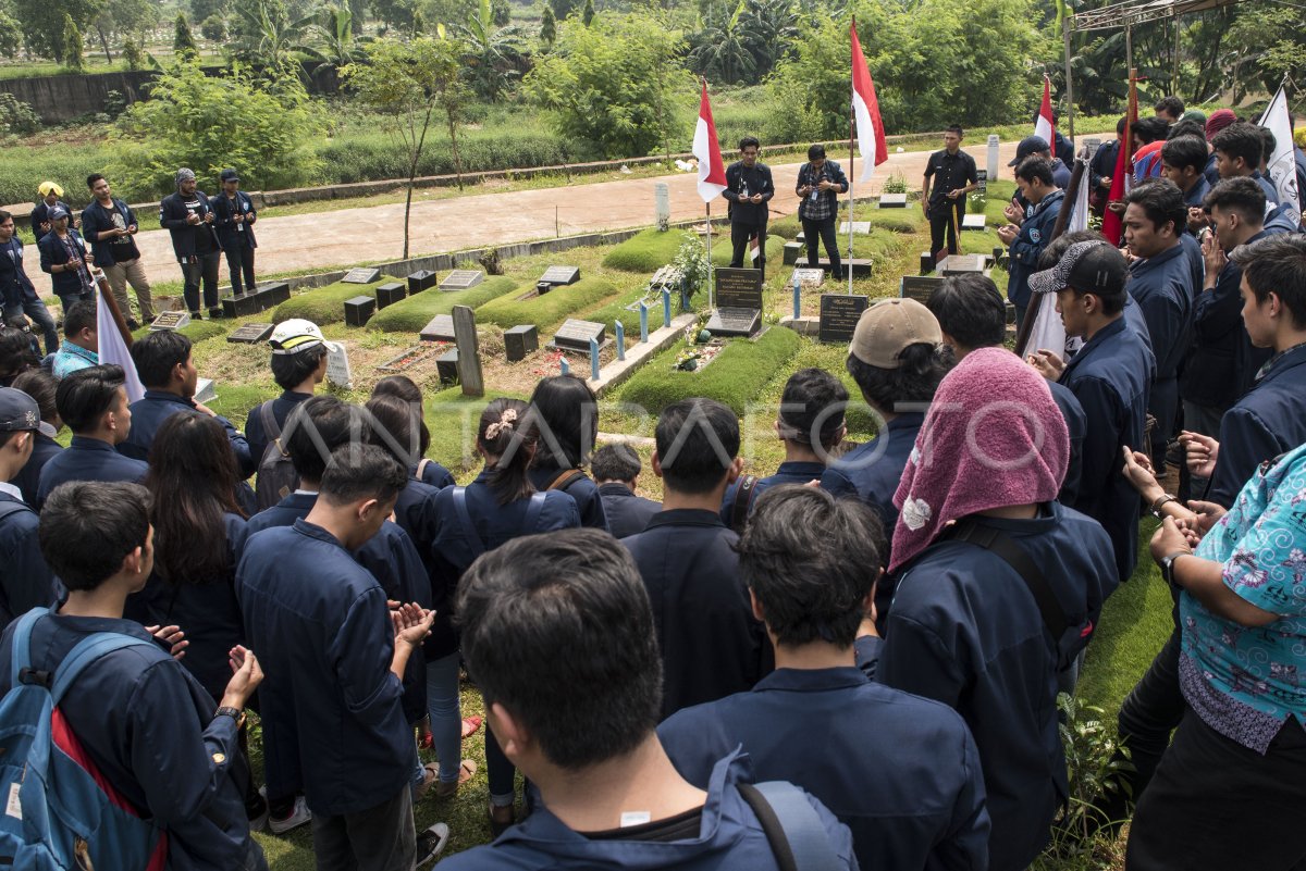 PERINGATAN TRAGEDI MEI 1998 | ANTARA Foto PERINGATAN TRAGEDI MEI 1998 | ANTARA Foto