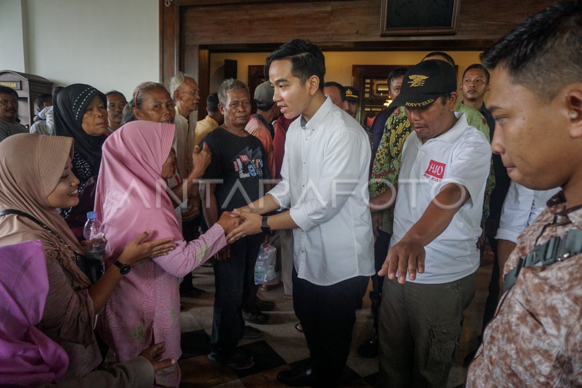 GIBRAN MENDAFTAR BAKAL CALON WALI KOTA SOLO | ANTARA Foto