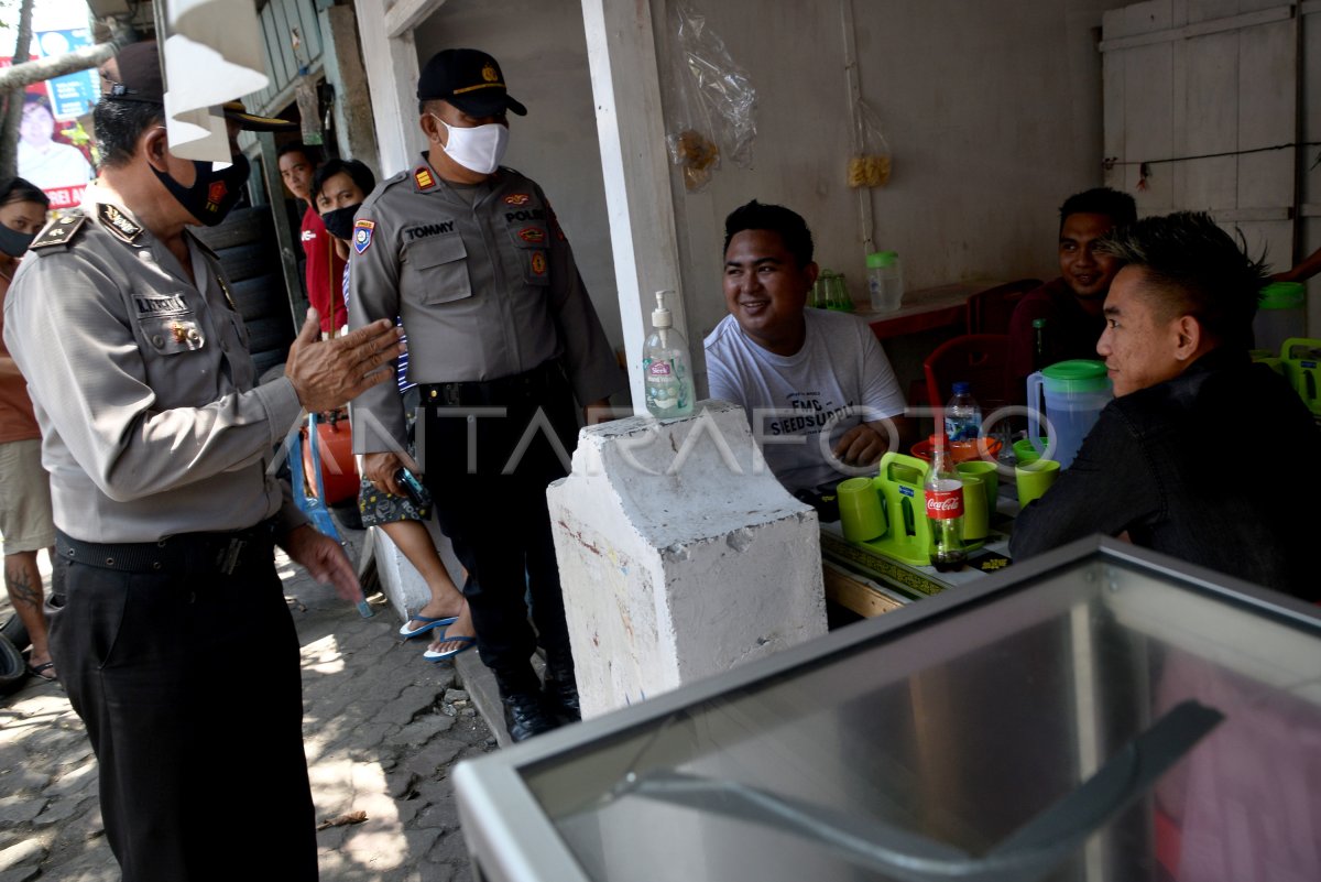 PENEGAKAN DISIPLIN PROTOKOL KESEHATAN | ANTARA Foto PENEGAKAN DISIPLIN PROTOKOL KESEHATAN | ANTARA Foto