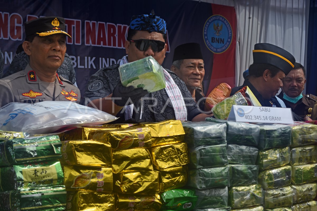 BNN MUSNAHKAN 400 KG SABU | ANTARA Foto