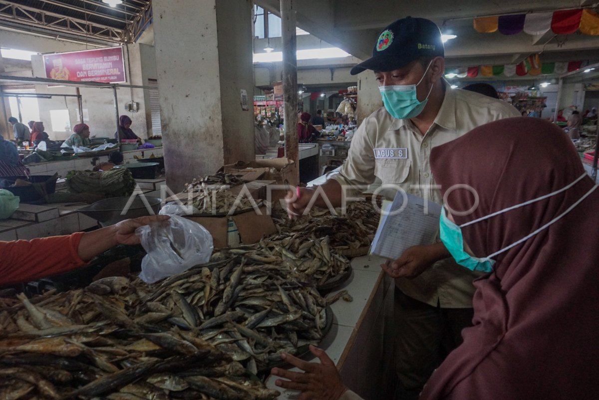 SIDAK BAHAN PANGAN JELANG NATAL DAN TAHUN BARU | ANTARA Foto