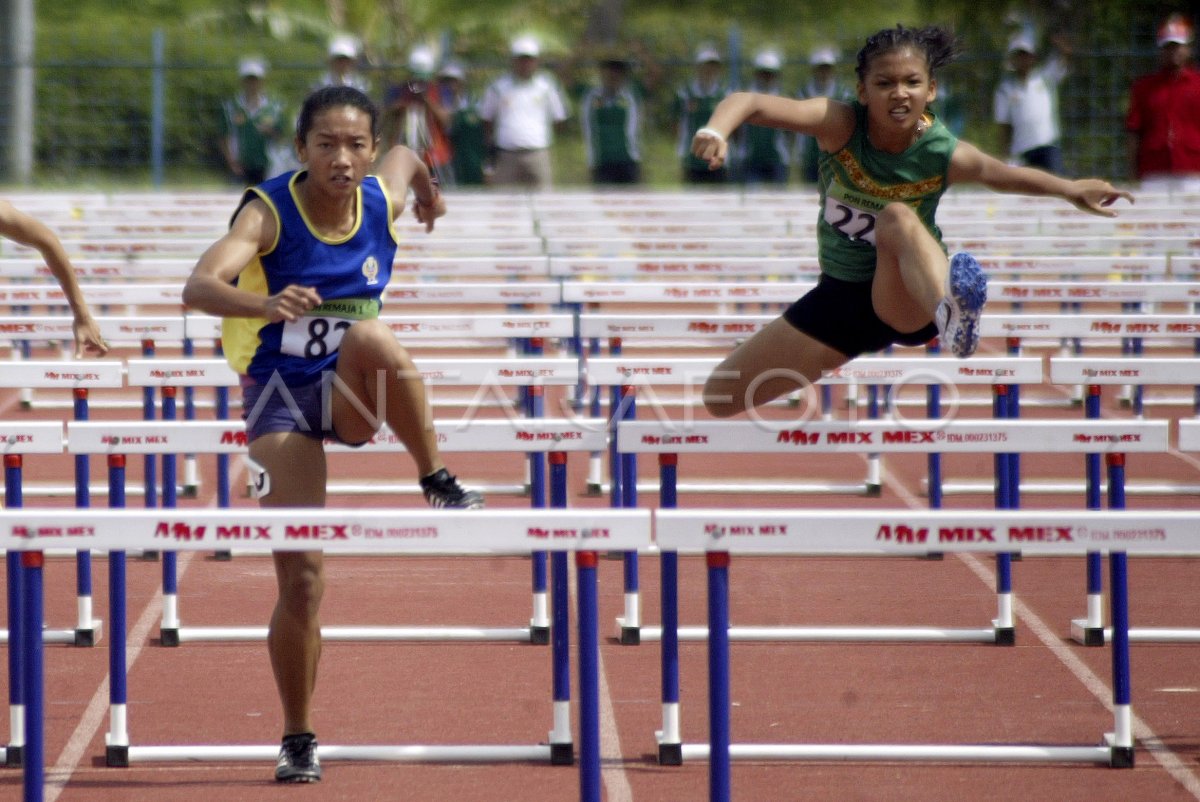 Nomor Lari Gawang 100 Meter Putri PON Remaja | ANTARA Foto Nomor Lari Gawang 100 Meter Putri PON Remaja | ANTARA Foto