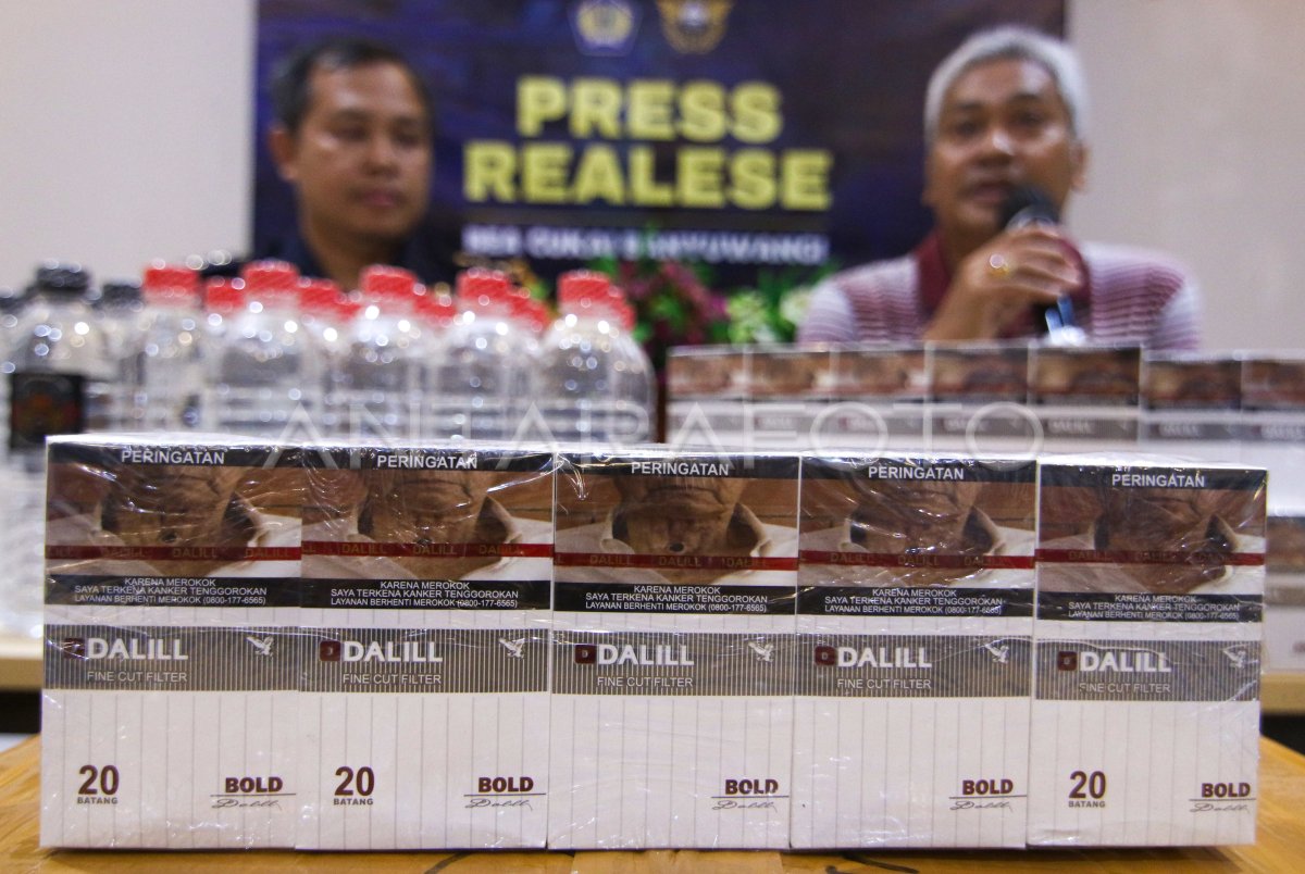 Bea Cukai gagalkan peredaran rokok dan minuman ilegal | ANTARA Foto