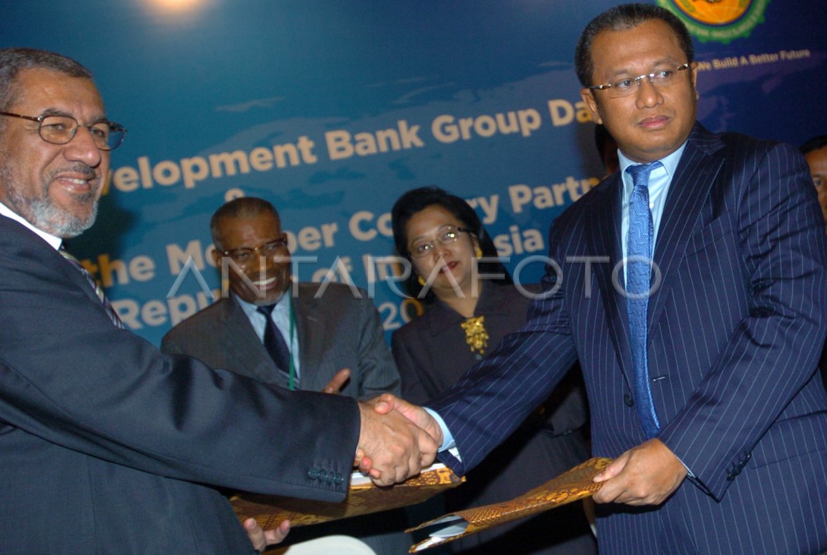 IDB-BANK MUAMALAT | ANTARA Foto