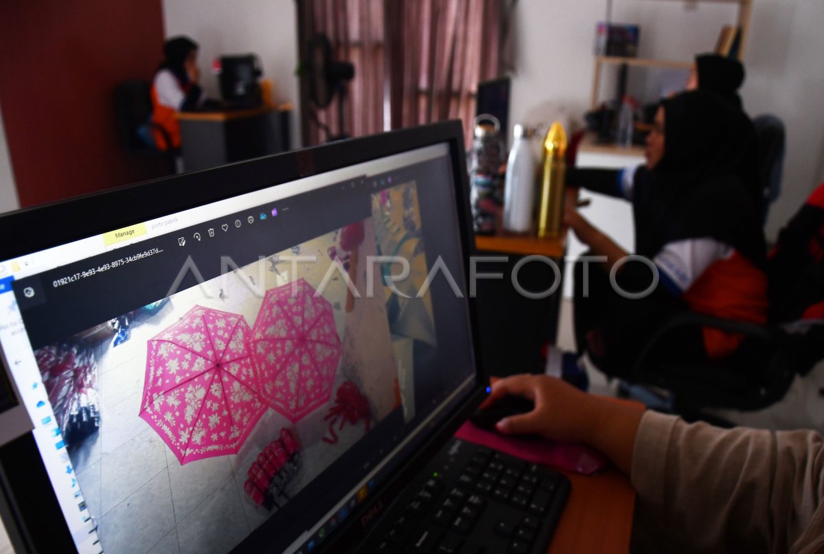 Target digitalisasi UMKM 2024 | ANTARA Foto