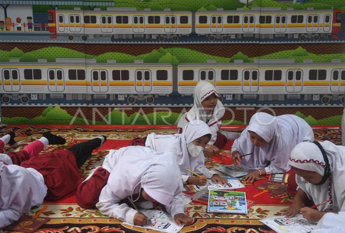 KAI GELAR PERAYAAN HARI ANAK NASIONAL | ANTARA Foto KAI GELAR PERAYAAN HARI ANAK NASIONAL | ANTARA Foto