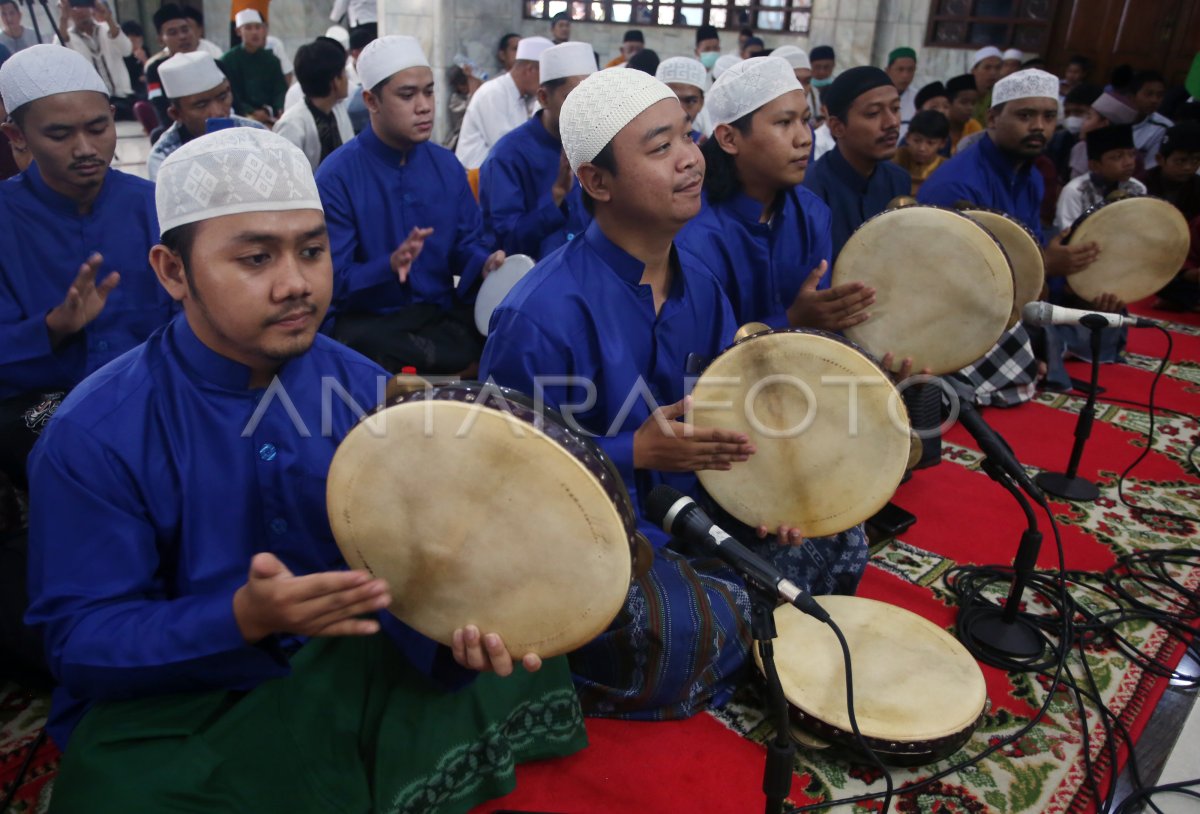 PERINGATAN MAULID NABI MUHAMMAD SAW | ANTARA Foto