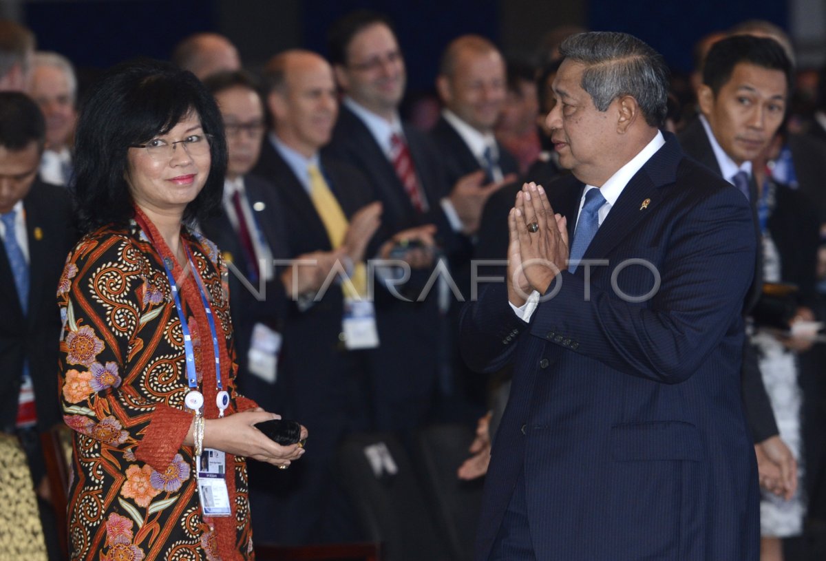 PEMBUKAAN APEC CEO SUMMIT | ANTARA Foto