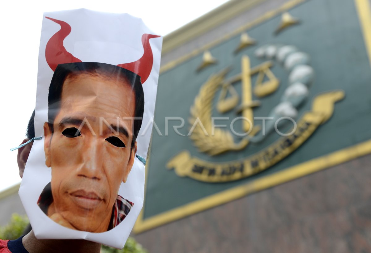 DEMO KASUS KORUPSI TRANSJAKARTA | ANTARA Foto DEMO KASUS KORUPSI TRANSJAKARTA | ANTARA Foto