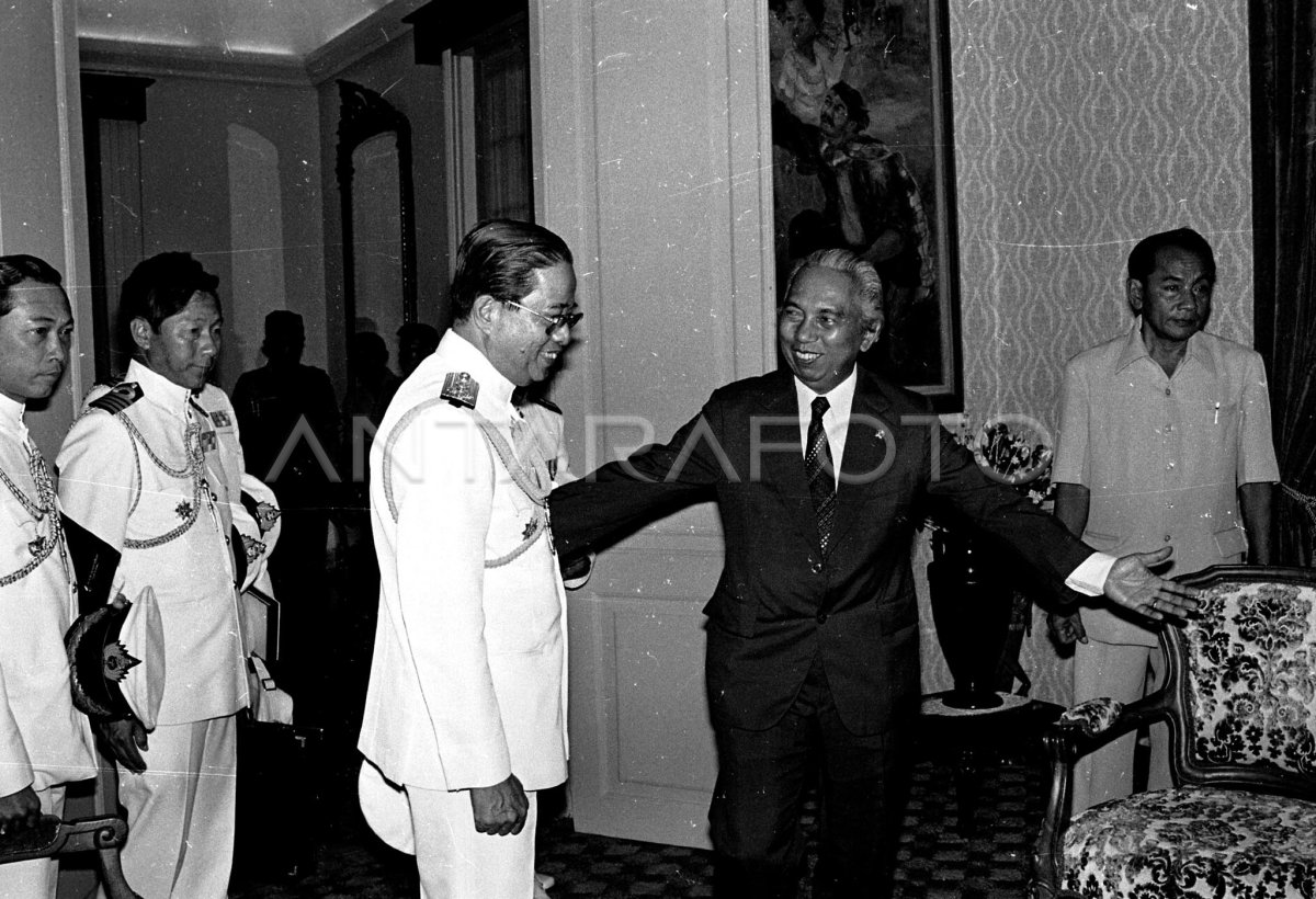 Wapres Adam Malik Sambut Panglima Thailand Antara Foto