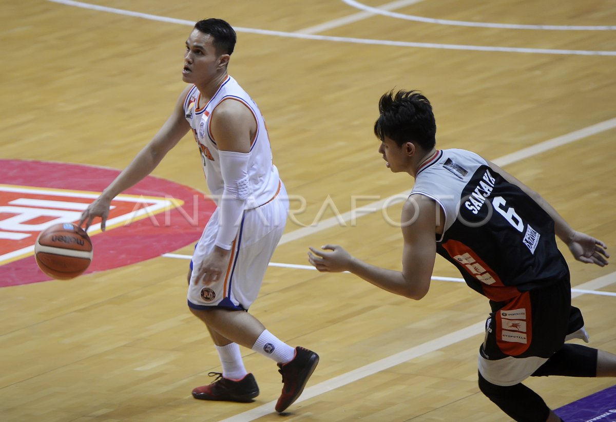 PELITA JAYA KALAHKAN ASPAC | ANTARA Foto PELITA JAYA KALAHKAN ASPAC | ANTARA Foto