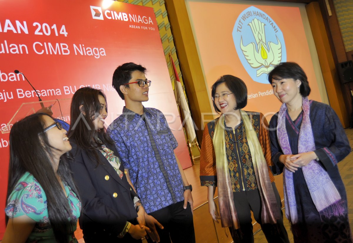PROGRAM BEASISWA CIMB NIAGA | ANTARA Foto PROGRAM BEASISWA CIMB NIAGA | ANTARA Foto