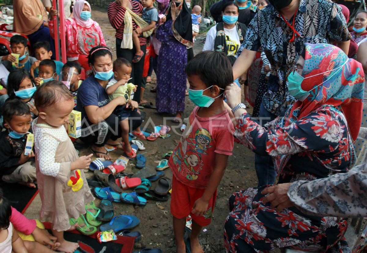 SOSIALISASI PENGGUNAAN MASKER PADA ANAK | ANTARA Foto