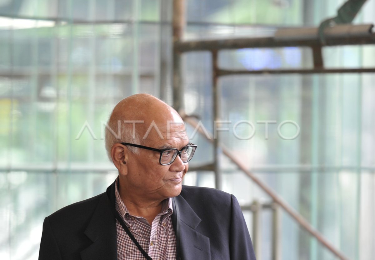DOROJATUN DIPERIKSA KPK | ANTARA Foto DOROJATUN DIPERIKSA KPK | ANTARA Foto