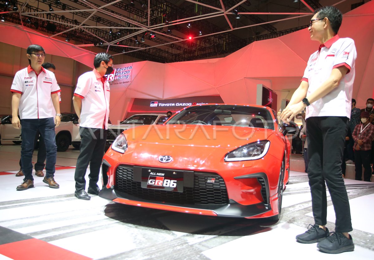 TOYOTA LUNCURKAN MOBIL ALL NEW GR 86 | ANTARA Foto