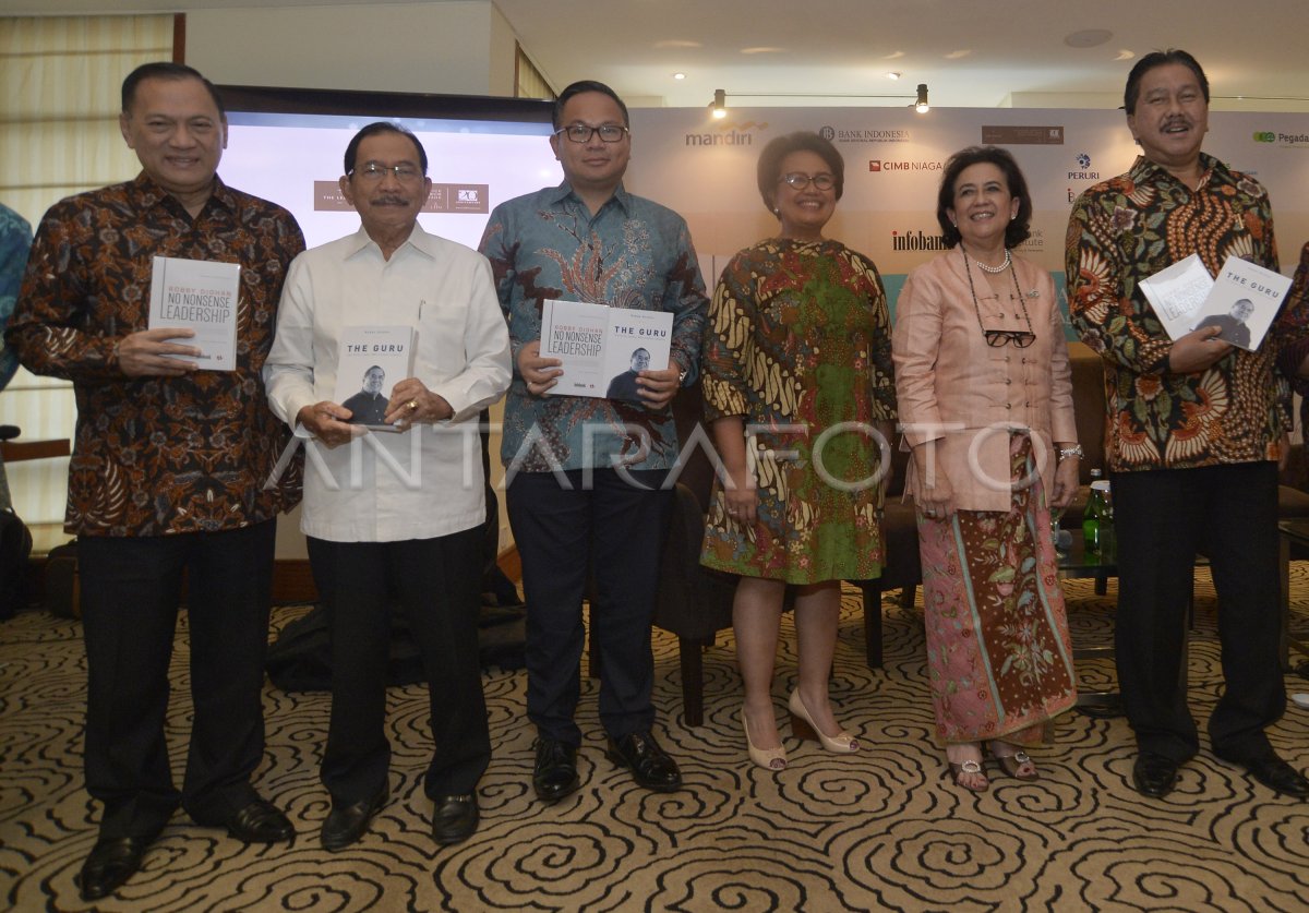 PELUNCURAN BUKU KEPEMIMPINAN ROBBY DJOHAN | ANTARA Foto