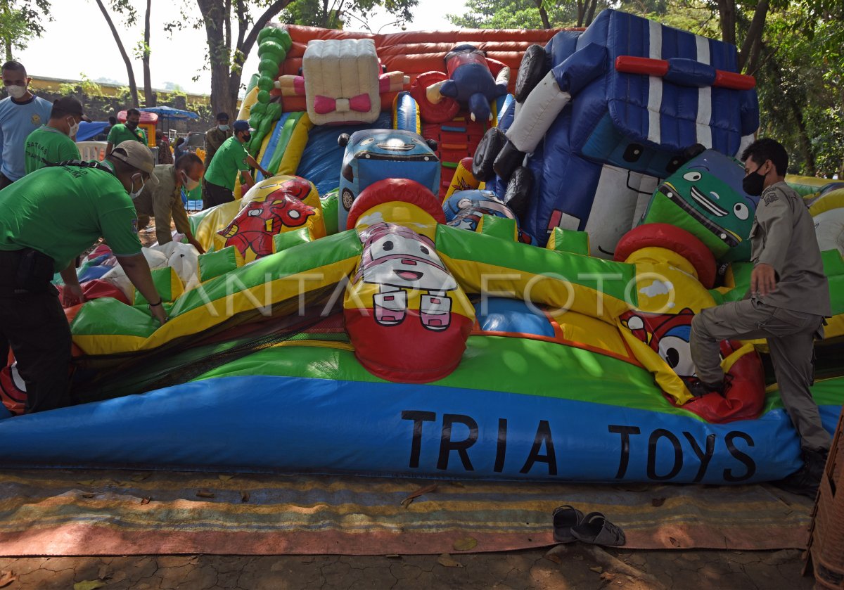 PPKM HARI PERTAMA DI BANTEN | ANTARA Foto PPKM HARI PERTAMA DI BANTEN | ANTARA Foto
