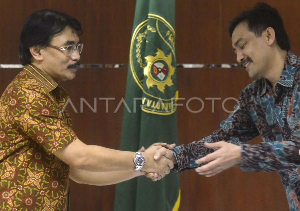 ADYAKSA DAULT BERSAKSI DI TIPIKOR | ANTARA Foto