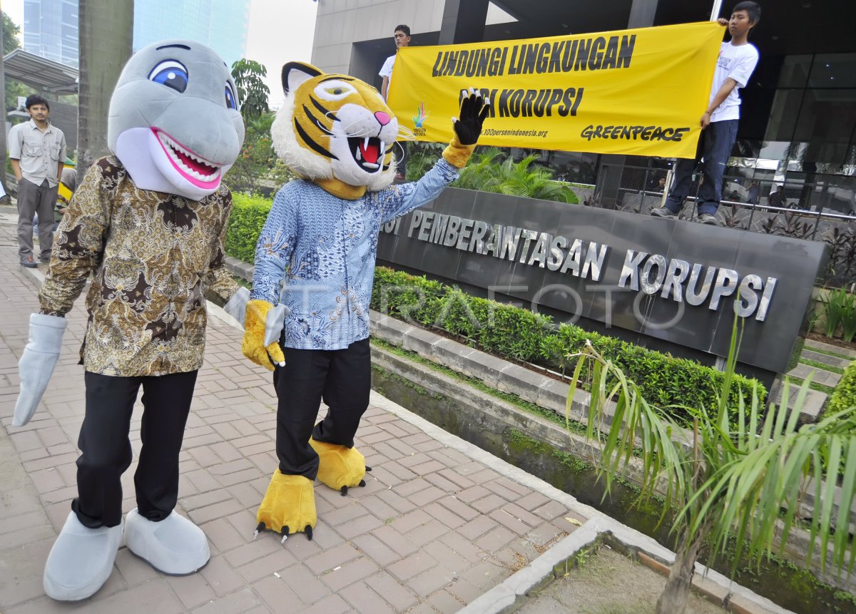 HARI LINGKUNGAN HIDUP SEDUNIA | ANTARA Foto HARI LINGKUNGAN HIDUP SEDUNIA | ANTARA Foto