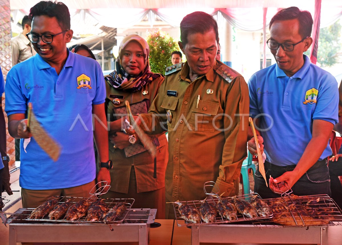 KAMPANYE GEMAR MAKAN IKAN | ANTARA Foto KAMPANYE GEMAR MAKAN IKAN | ANTARA Foto