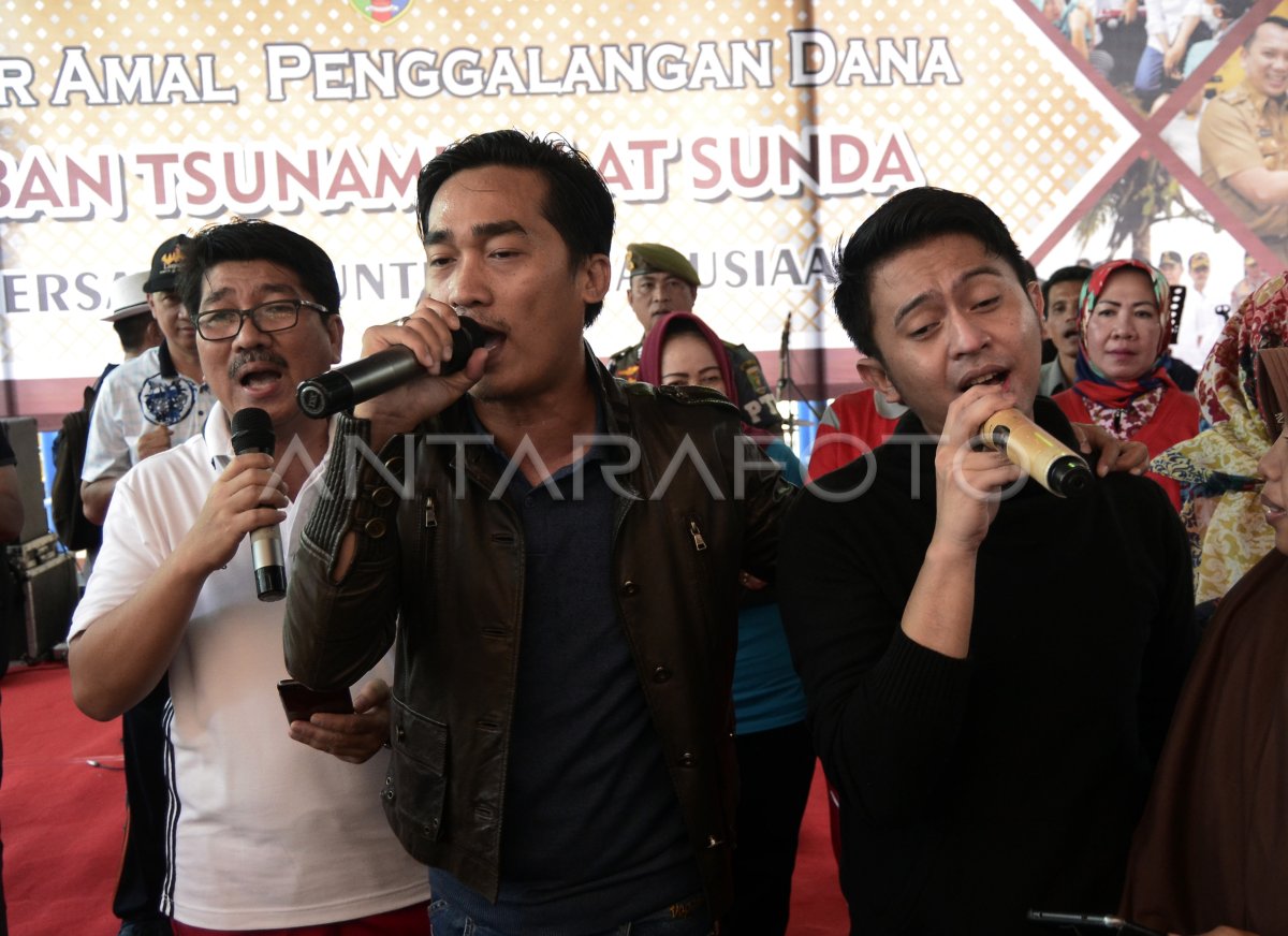 KONSER AMAL KORBAN TSUNAMI SELAT SUNDA | ANTARA Foto