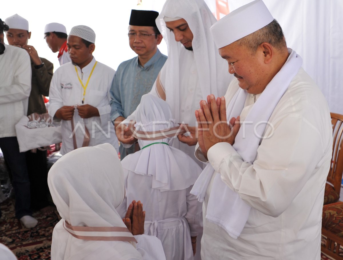 WISUDA SANTRI TAHFIDZ SUMSEL | ANTARA Foto WISUDA SANTRI TAHFIDZ SUMSEL | ANTARA Foto