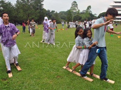 FESTIVAL DOLANAN TRADISIONAL. | ANTARA Foto