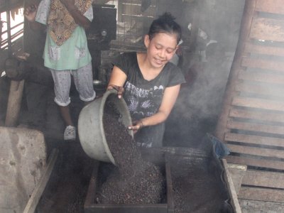 PENGOLAHAN KOPI TRADISIONAL ACEH | ANTARA Foto