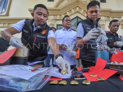 KASUS PENAMBANGAN EMAS ILEGAL | ANTARA Foto