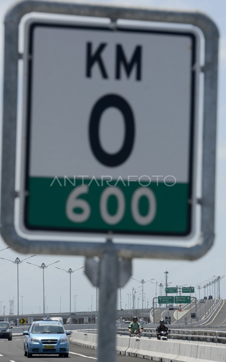 TOL BALI MULAI BEROPERASI | ANTARA Foto TOL BALI MULAI BEROPERASI | ANTARA Foto