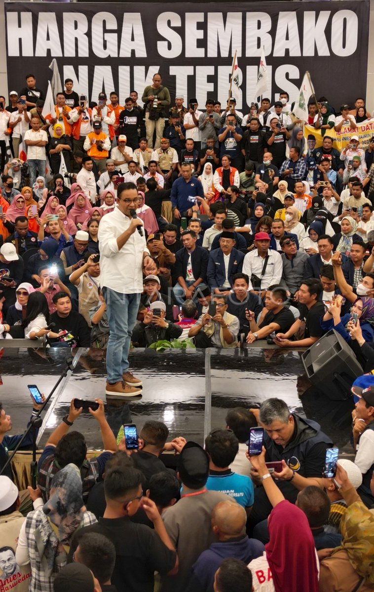 Anies Baswedan kampanye di Kendari | ANTARA Foto Anies Baswedan kampanye di Kendari | ANTARA Foto