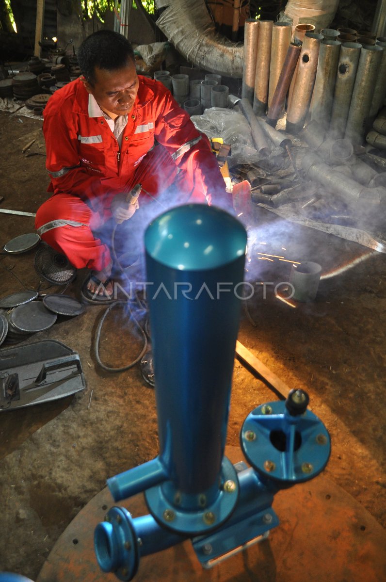 PERMINTAAN POMPA HIDRAM | ANTARA Foto PERMINTAAN POMPA HIDRAM | ANTARA Foto