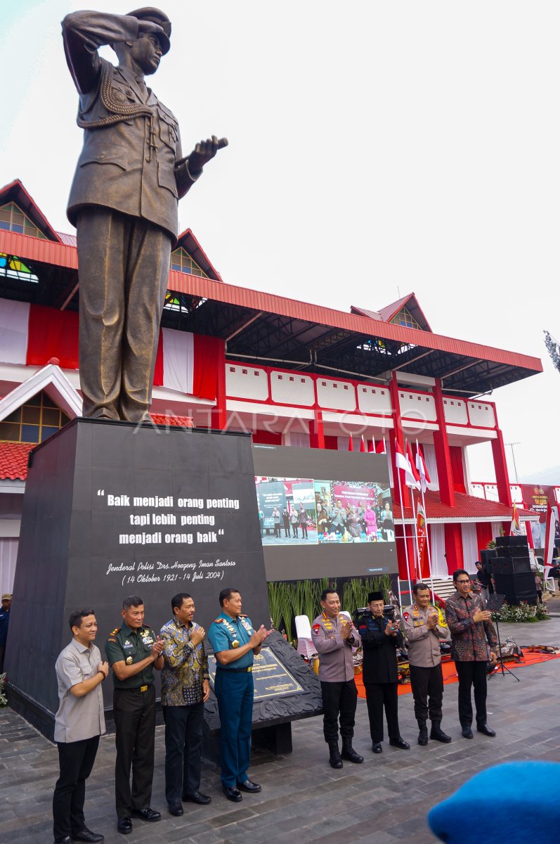 Kapolri resmikan monumen Hoegeng | ANTARA Foto
