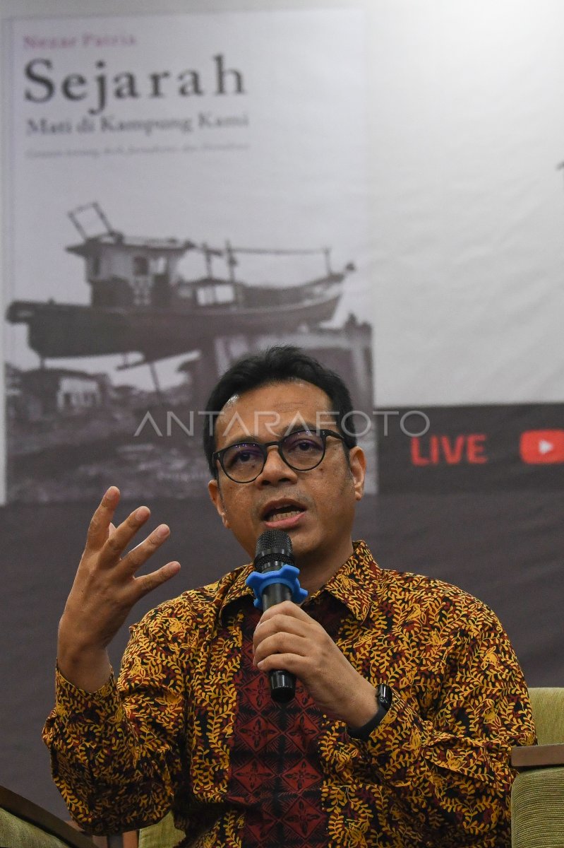 Bedah buku karya Wamenkominfo | ANTARA Foto