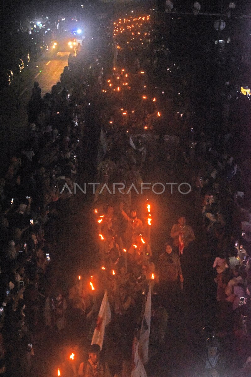 Pawai obor sambut HUT ke-78 RI | ANTARA Foto Pawai obor sambut HUT ke-78 RI | ANTARA Foto