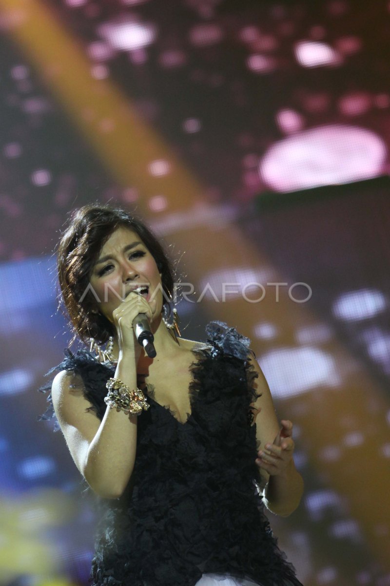 AGNES MONICA | ANTARA Foto
