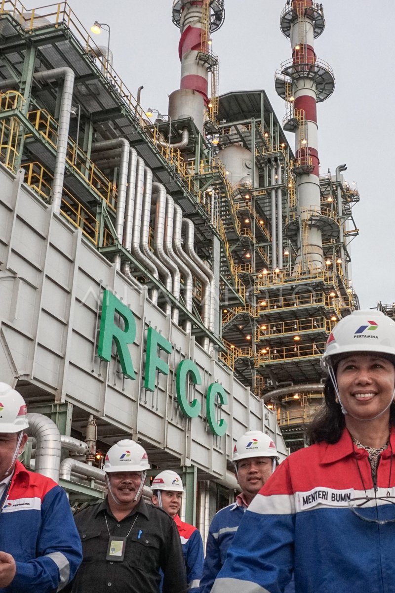 PROYEKSI KILANG TERBESAR ASIA TENGGARA | ANTARA Foto