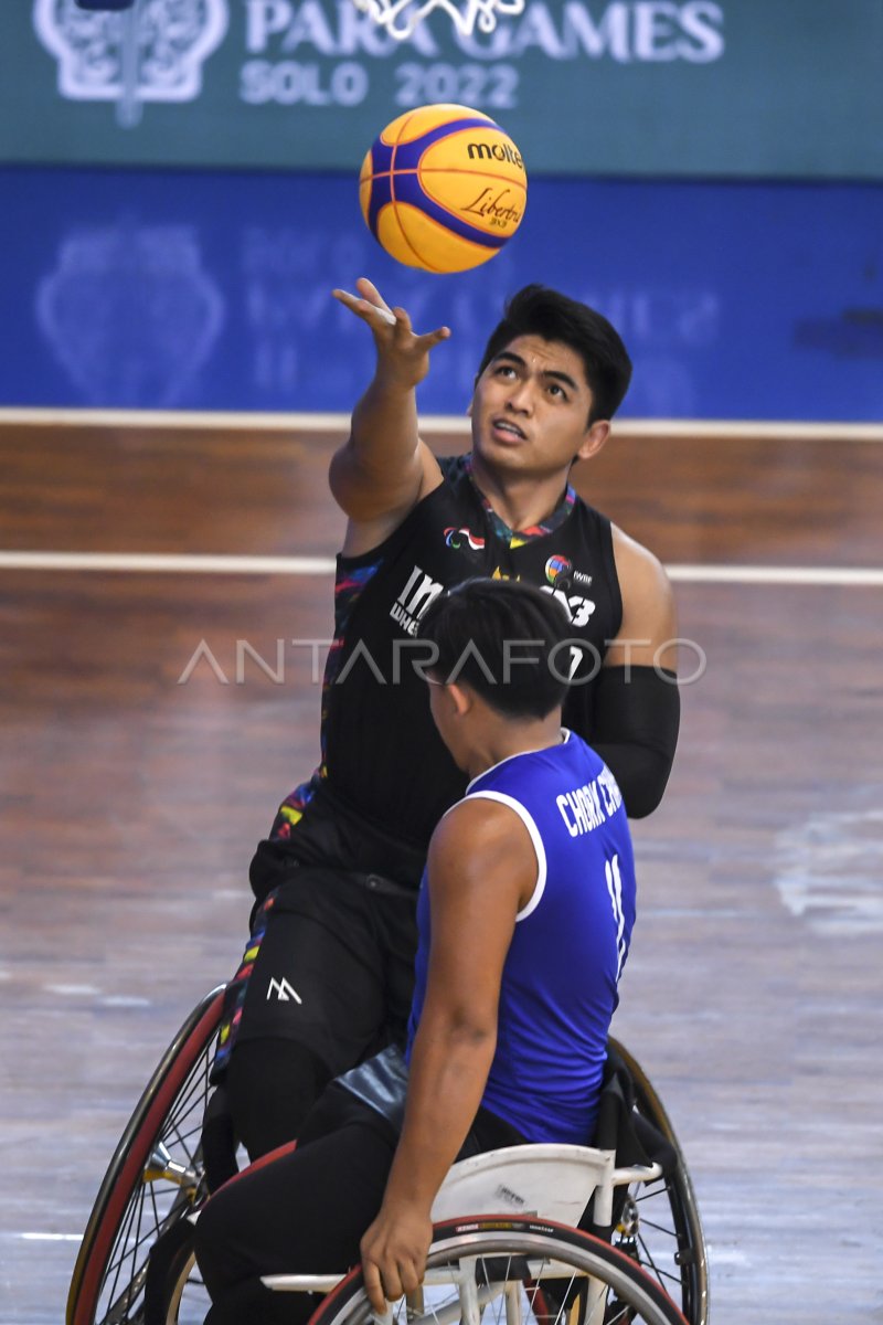 TIM BASKET KURSI RODA 3X3 INDONESIA RAIH PERUNGGU APG 2022 | ANTARA Foto