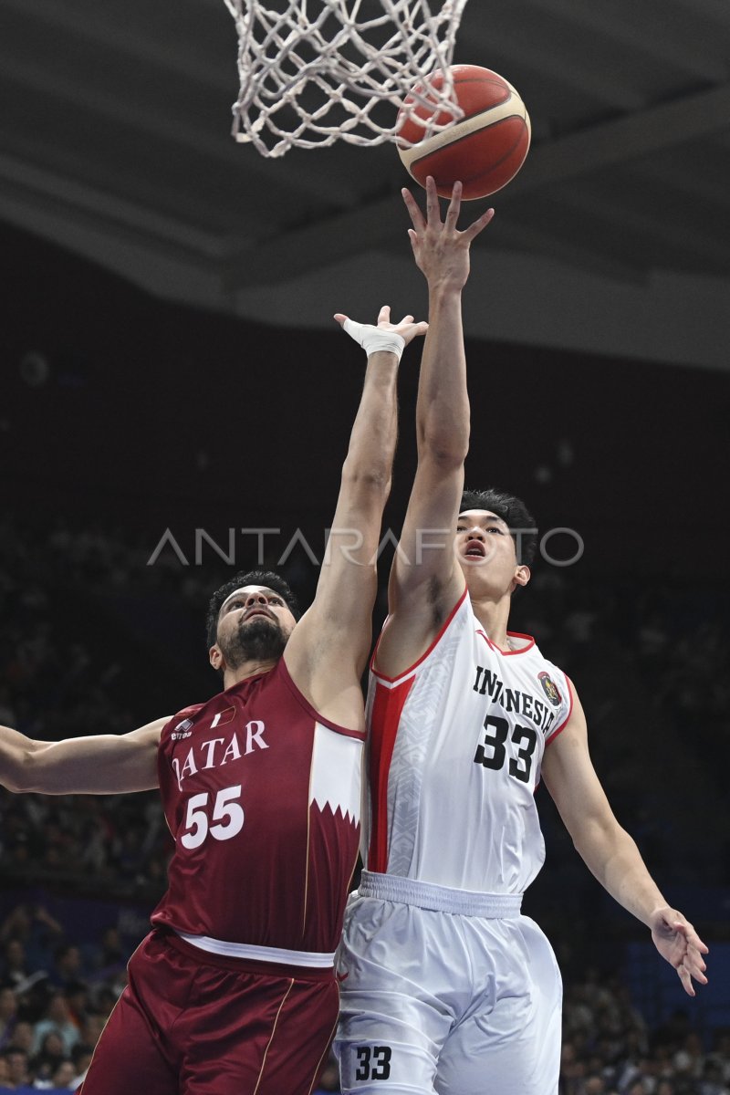 Timnas basket Indonesia kalah dari Qatar | ANTARA Foto Timnas basket Indonesia kalah dari Qatar | ANTARA Foto