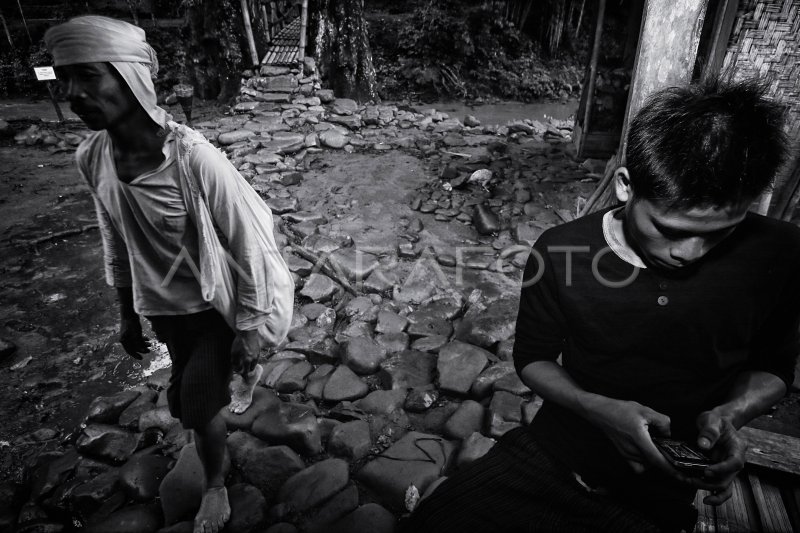 ADAT TERSISA DI BADUY LUAR | ANTARA Foto