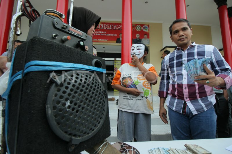 KASUS EKSPLOITASI ANAK | ANTARA Foto KASUS EKSPLOITASI ANAK | ANTARA Foto