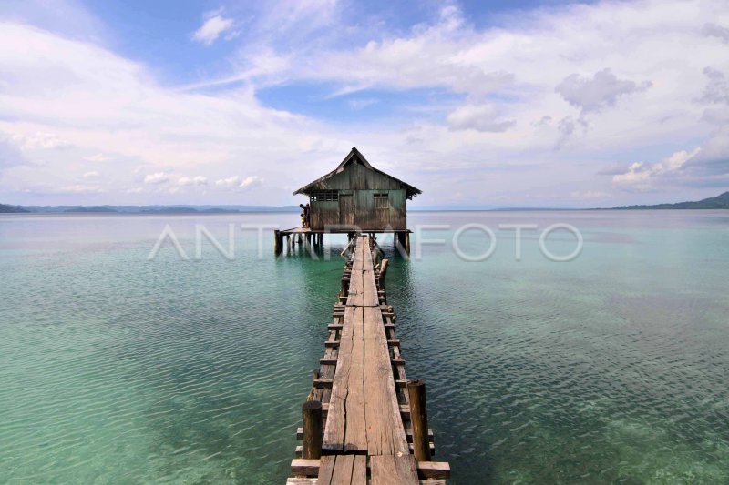 POTENSI WISATA BAHARI BANGGAI KEPULAUAN | ANTARA Foto