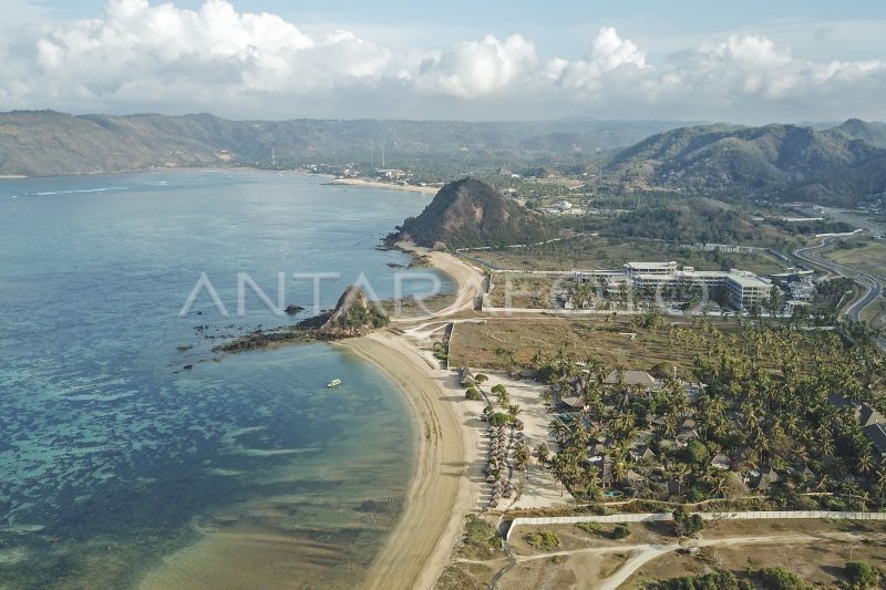 PESONA WISATA LOMBOK DARI KETINGGIAN | ANTARA Foto PESONA WISATA LOMBOK DARI KETINGGIAN | ANTARA Foto